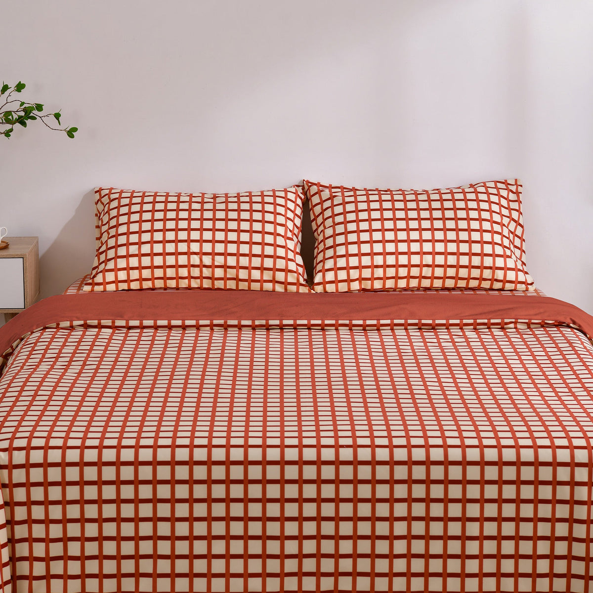 Sienna Checkered Micro Flannel Reversible Quilt Cover Set | Dreamaker ...