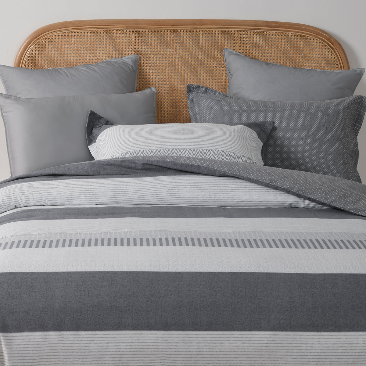 Dreamaker Striped Reversible Quilt Cover Set | 100% Cotton | 2 in 1 ...